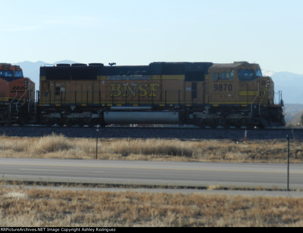 BNSF 9870